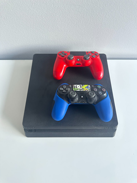 Ps4 With 2 Controllers (Great Condition) - Playstation in Windale NSW ...