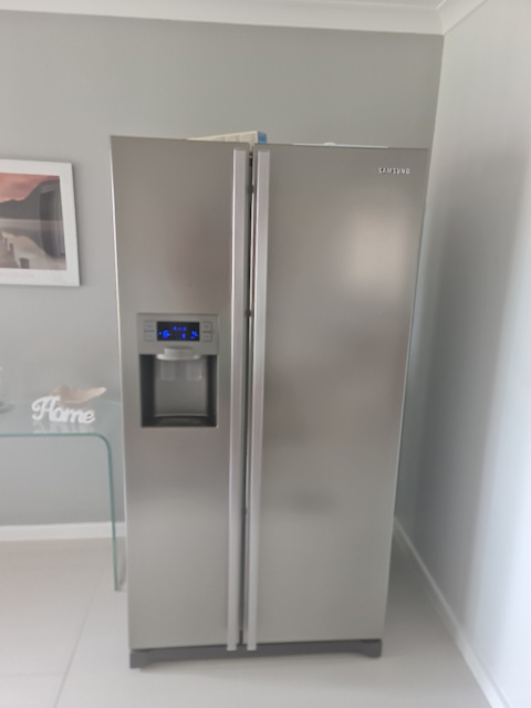 samsung fridge freezer 585L - Fridges & Freezers in Carramar WA ...