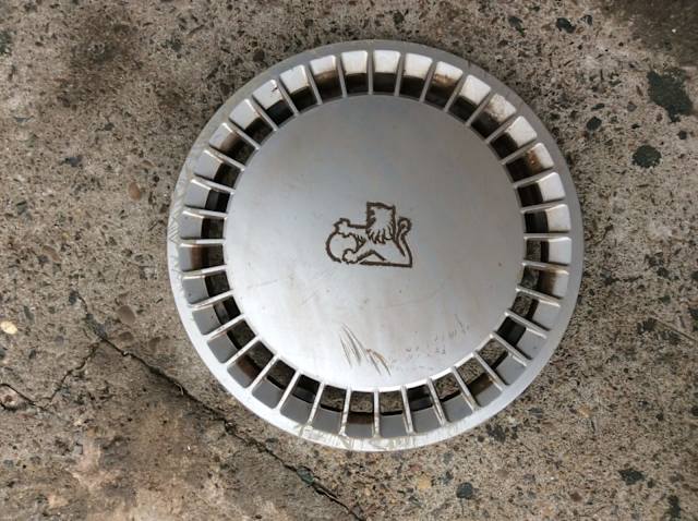 holden gemini original hubcap 13 inch | Wheels, Tyres & Rims | Gumtree ...