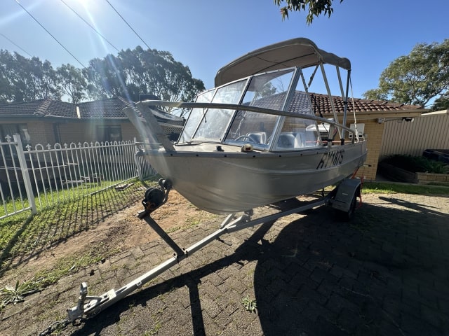 CLARK TINNIE 4.33m WITH 40 hp | Motorboats & Powerboats | Gumtree ...