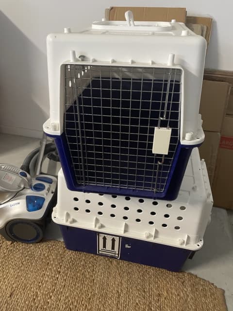 Dog or Cat Travel Crate Medium Pp30 | Pet Products | Gumtree Australia ...