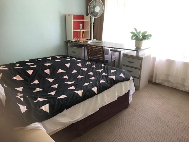 Room, master bed, king bed, locked, quiet, tidy, clean, for one person ...