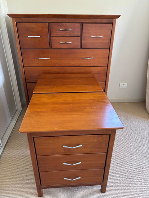 Queen Size Solid Timber Bedroom Suite - Beds in Kalbar QLD | Gumtree ...