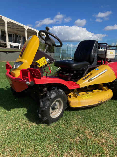 Razorback Ride on Mower - Lawn Mowers in Marburg QLD | Gumtree Australia