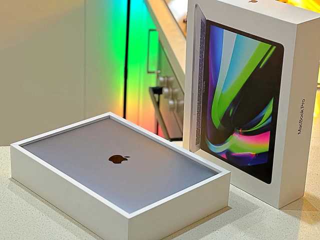 2020 Apple MacBook Pro TouchBar Intel®Core™i5*256GB SSD*16GB*macOS*Box ...