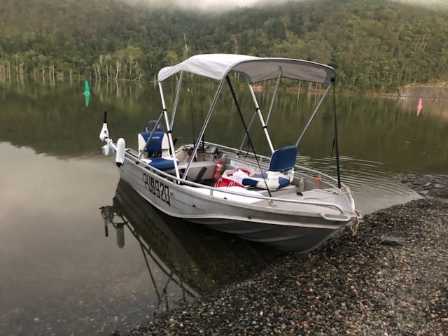 Stessl Edgetracker 3.7 Aluminium Tinny with boat loader package ...