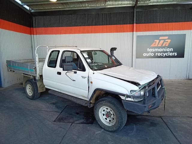 NOW DISMANTLING 99 TOYOTA HILUX 4X4 X/CAB 3.0LT DIESEL C8092 | Wrecking ...