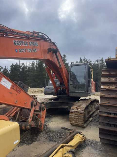 Hitachi 330 LC | Construction Equipment | Gumtree Australia Hobart City ...