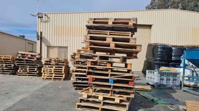 Free Firewood - ex softwood pallets - Miscellaneous Goods in North ...