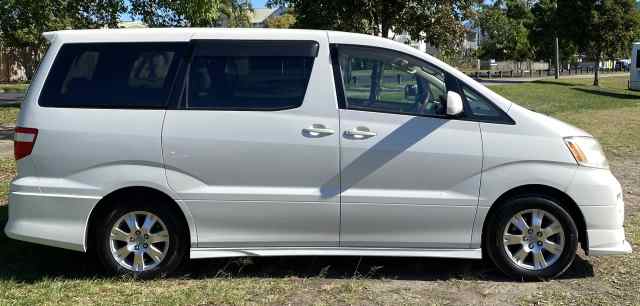 Toyota Alphard AWD AX | Cars, Vans & Utes | Gumtree Australia Cairns ...
