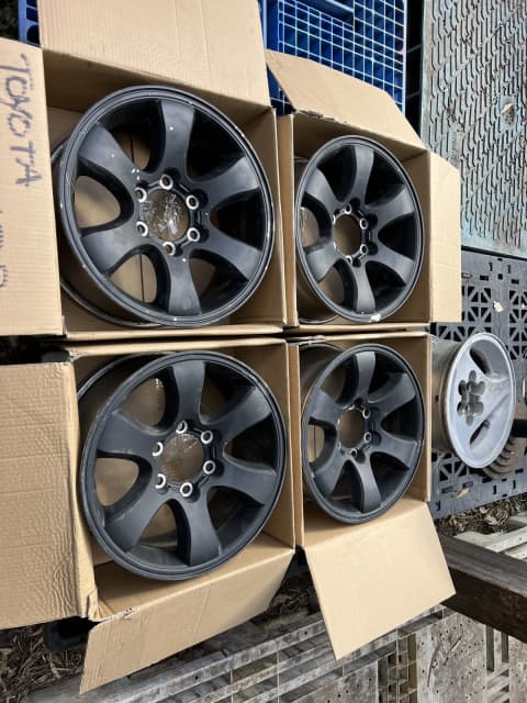 4x Original Toyota Prado 120 Alloy wheels 17x7.5” | Wheels, Tyres ...