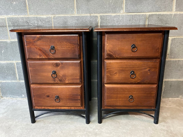 MATCHING PAIR OF TIMBER BEDSIDE TABLES BEDSIDES DRAWERS DRAWS - Bedside Tables in Southport QLD ...
