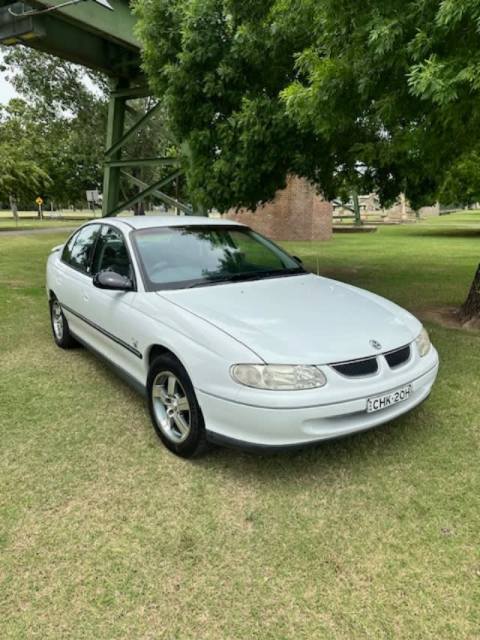 2000 HOLDEN COMMODORE OLYMPIC EDITION 4 SP AUTOMATIC 4D SEDAN | Cars ...