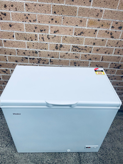 Very very good nearly new chest freezer - Fridges & Freezers in Campsie ...