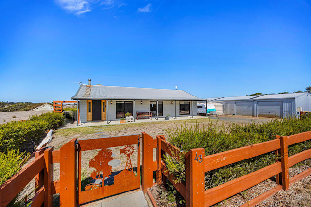 43 Daniels Road, Scarsdale, Victoria 3351 - for Sale | Gumtree Australia
