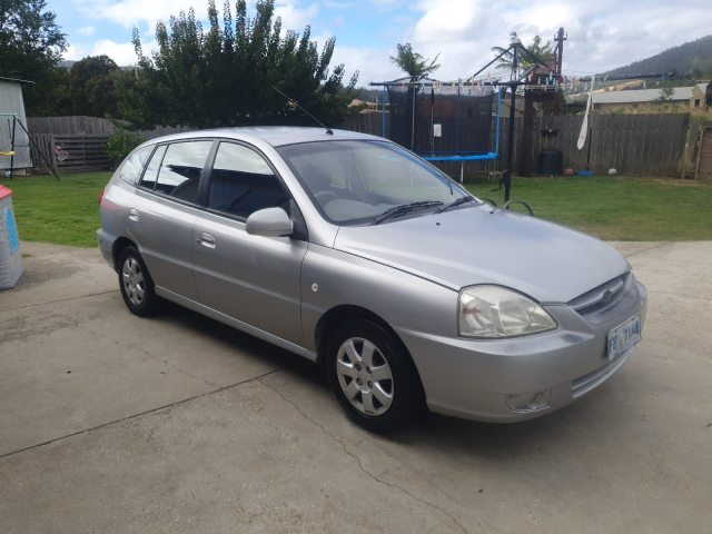2004 KIA RIO 5 SP MANUAL 5D HATCHBACK | Cars, Vans & Utes | Gumtree ...