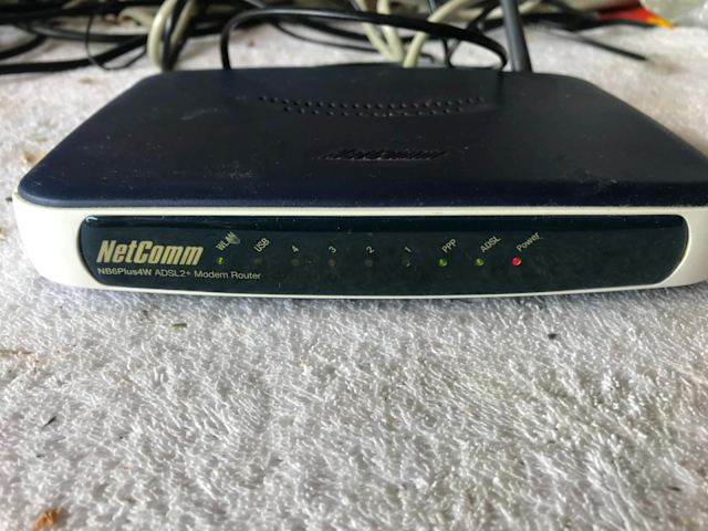 NetComm NB6Plus4W ADSL2 Modem Router Wireless Ethernet & USB Ports ...