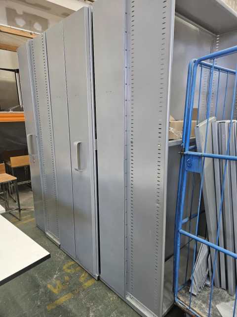 6 Bay Compactus Unit on floor track - Miscellaneous Goods in Braybrook ...