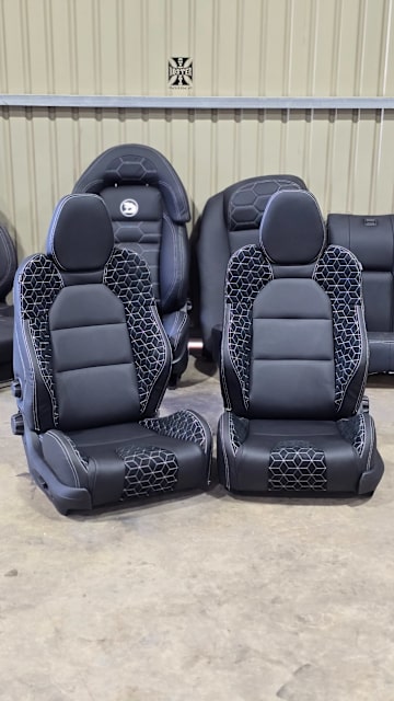 Ford FG FPV GTP Front Seats - Falcon XR6 XR8 G6E Leather and Suede ...