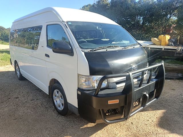 2007 TOYOTA HIACE COMMUTER 4 SP AUTOMATIC BUS, 14 seats KDH223R MY07 ...