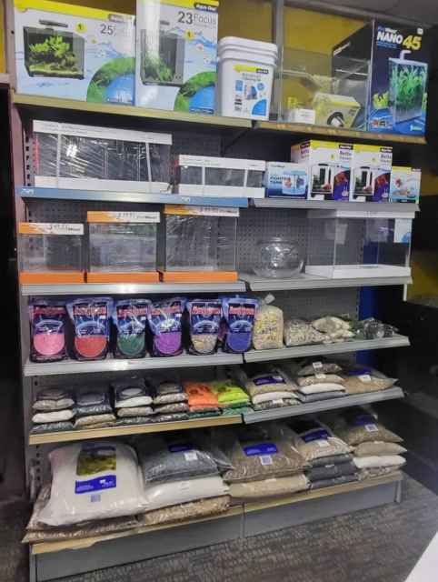 Gravel, Soil, Sand, Filter, Heater, Medication, Syphon, Lights, Nets ...