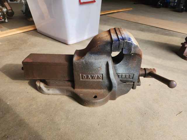 Engineering Vice and Pipe Vice - Hand Tools in Woodstock NSW | Gumtree ...