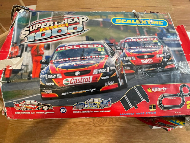 3 x Scalextric sets including V8 Super Cars Bathurst collection ...