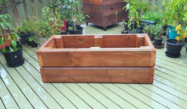 Raised Garden Bed, Industrial strength, Environmental H4 timber - Pots ...