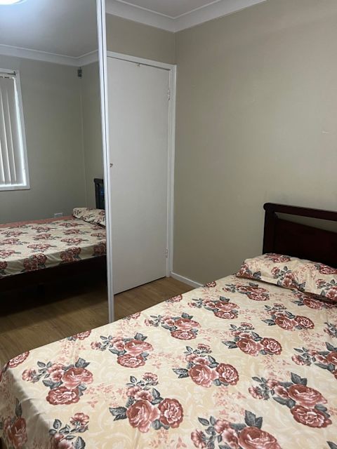 Room for rent - Room Share | Gumtree Australia