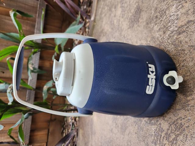 eski water dispenser - Camping & Hiking in Melton VIC | Gumtree Australia