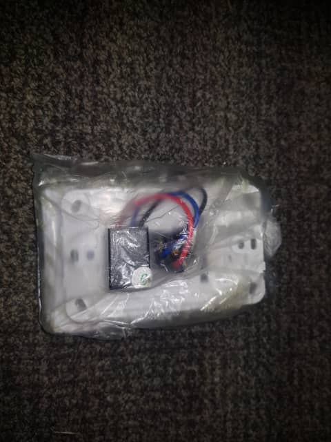 CLIPSAL CEILING FAN SPEED CONTROL AS NEW, COMPLETE WITH WALL PLATE ...