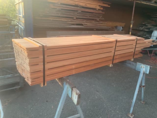 Flooring, solid timber , Wandoo, 82 x 12 A1, 32.5 m2, also 85 x 19 ...