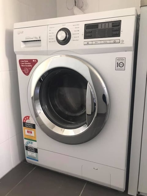 LG 7.5Kg front washing machine, can deliver - Washing Machines & Dryers ...