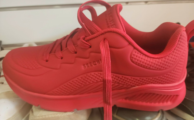 SKECHERS SNEAKER RED UNO LITE LIGHTER ONE - Men's Shoes in Shelley WA ...