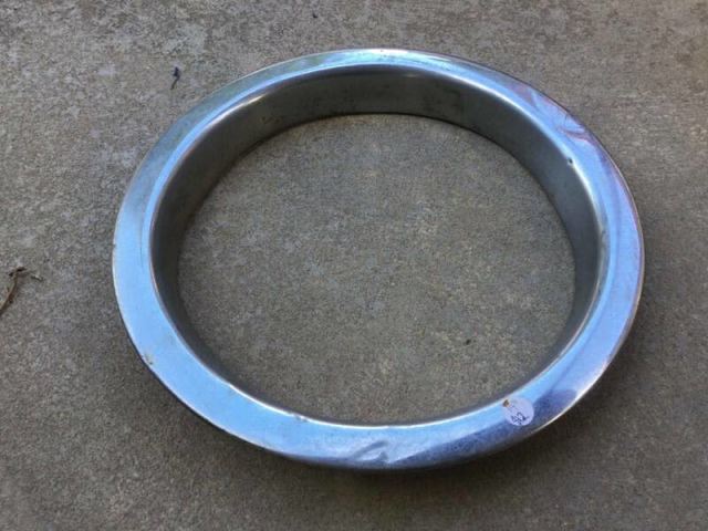 Chrome trim dress ring, 14 inch, suit Holden, Ford, Valiant etc ...