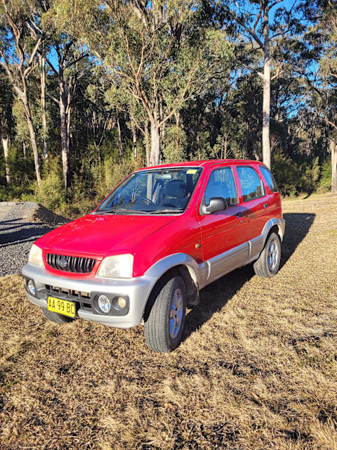 2004 Daihatsu Terios DX (4x4) 5 SP MANUAL 4x4 4D WAGON 1.3Litre | Cars ...