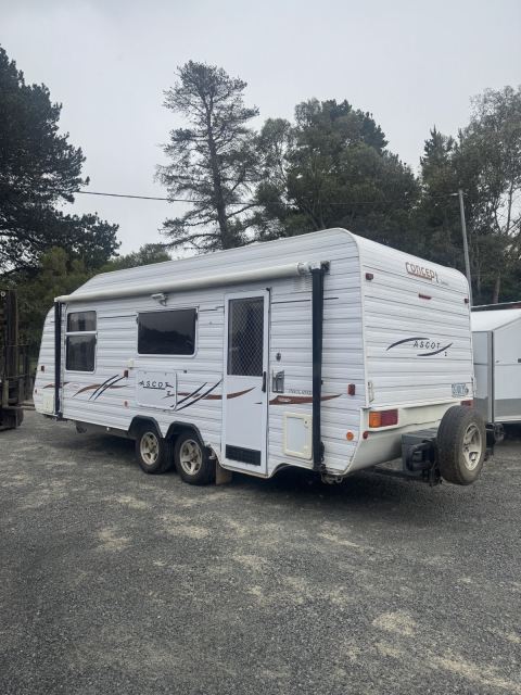 2007 Concept Ascott Full Ensuite Registered Dual Axle Caravan ...