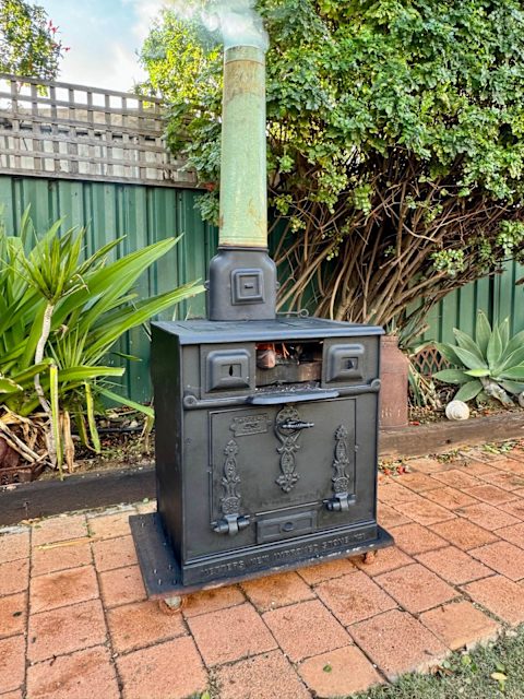 Metters wood stove PENDING - Antiques in Perth WA | Gumtree Australia