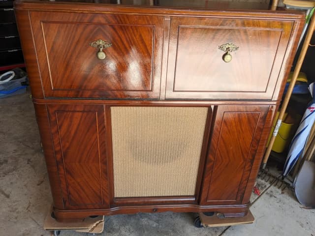 Radiogram cabinet record player and tuner antique 1950s HMV R53A model ...