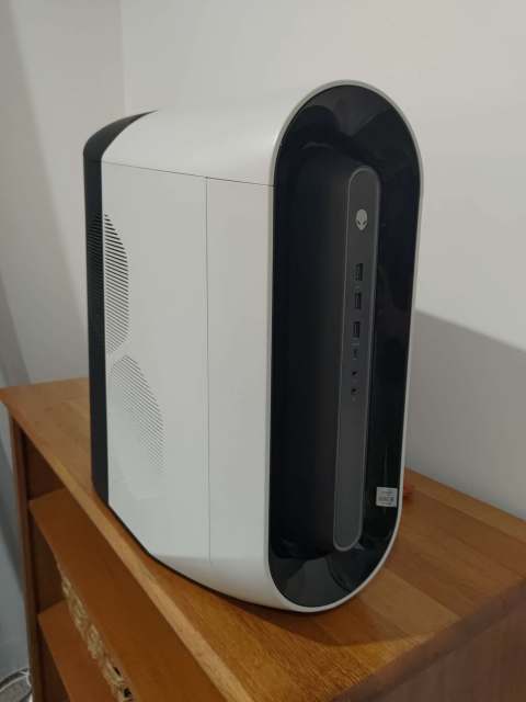Alienware aurora r11 gaming pc 3080 - Desktops in Springdale Heights ...