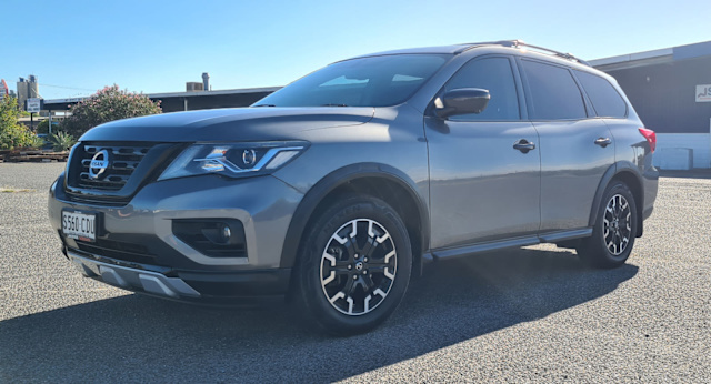 2019 Nissan Pathfinder R52 series III ST-L N-Trek 2WD 7 seat Wagon ...