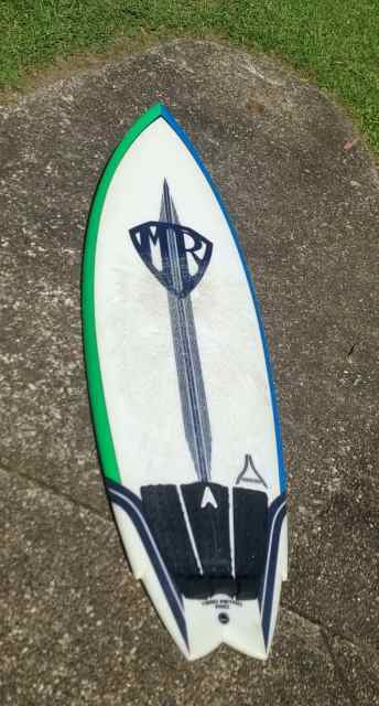 MR Retro Pro with Carbon Wrap 5ft 9inch 59 | Surfing | Gumtree ...