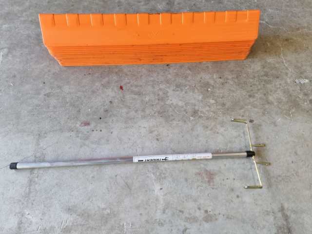 Truck pallet angles and extendable angle lifter | Trucks | Gumtree ...