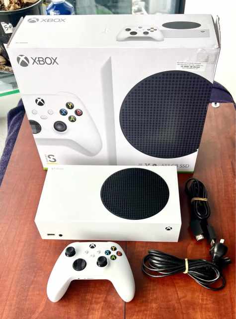 XBox Series S Console in BOX & 2 MONTH WARRANTY. Good Condition $319 ...