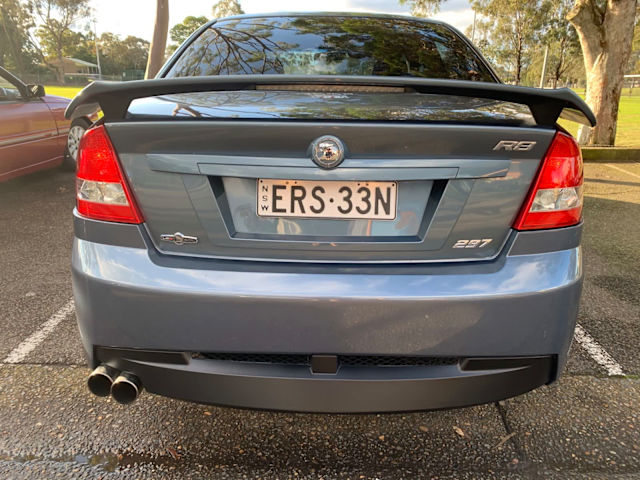Holden HSV VZ Clubsport R8 Manual | Cars, Vans & Utes | Gumtree ...