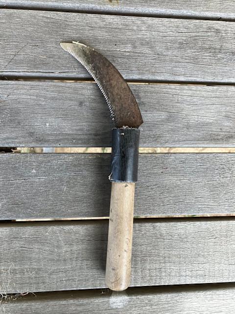 WANTED: Small Hand Held Sythe - Hand Tools in Bugle Ranges SA | Gumtree ...