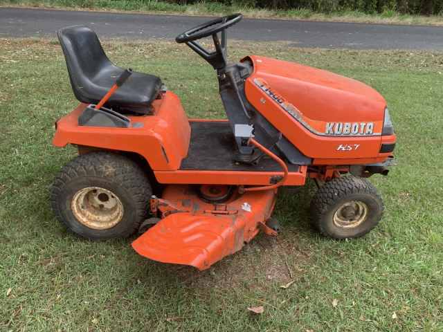 Kubota t1400 ride on mower 40inch cut - Lawn Mowers in Maclean NSW ...