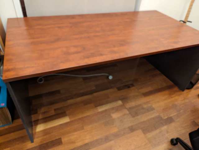 Large office desk - Desks in Prospect SA | Gumtree Australia
