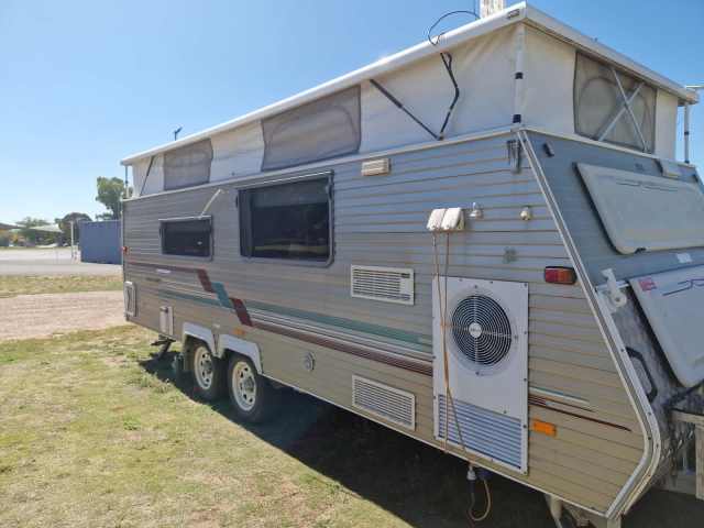 Coromal seka 580 1998 poptop Mirage series | Caravans | Gumtree ...