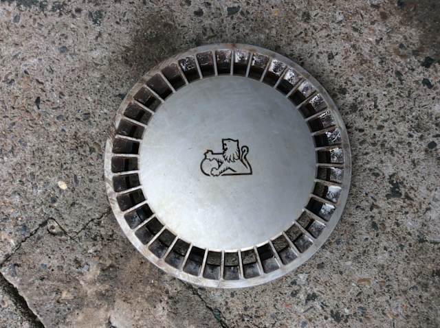 holden gemini original hubcap 13 inch | Wheels, Tyres & Rims | Gumtree ...